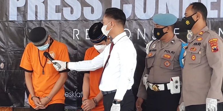Berita Harian Stiker Call Center Palsu Terbaru Hari Ini - Kompas.com