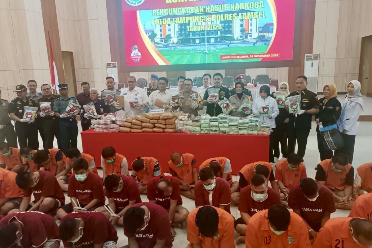 Penyelundupan 113 Kg Sabu Digagalkan, 30 Orang Ditangkap