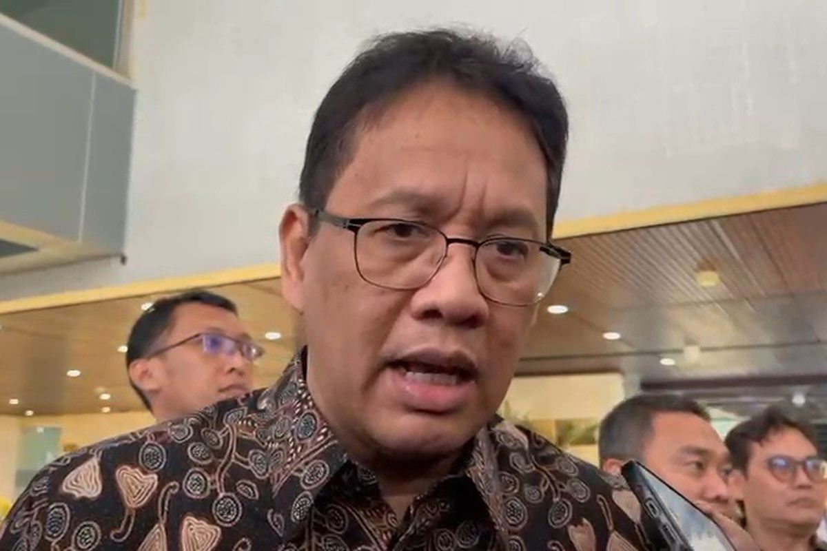 Menkeu Purbaya Kaget Tarif Cukai Rokok Capai 57 Persen