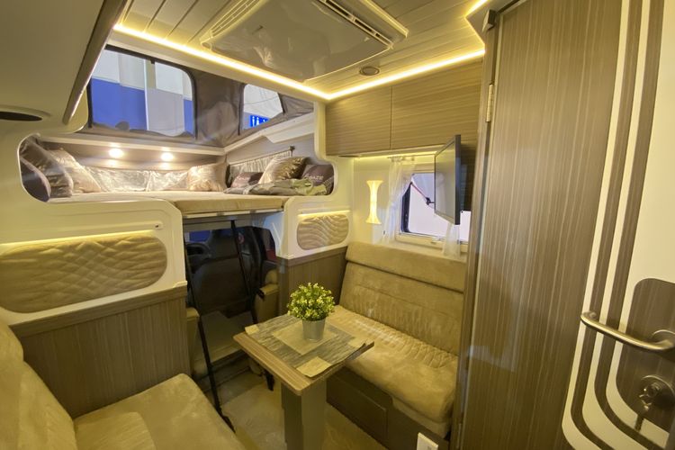 Foto : Modifikasi Hilux Jadi Motorhome, Siapkan Dana Ratusan Juta ...