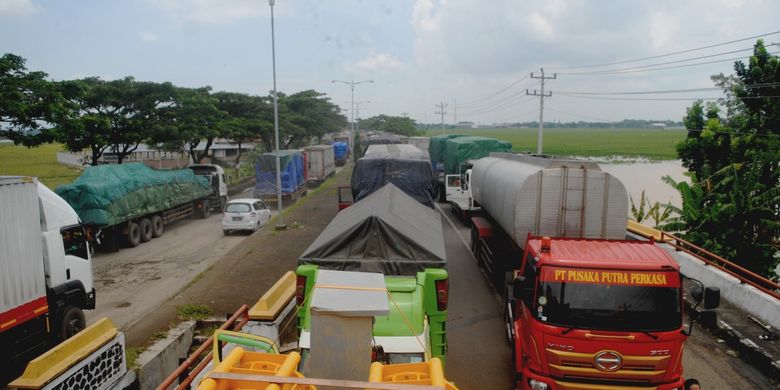 Berita Harian Jalur-pantura-pati-rembang-macet-parah Terbaru Hari Ini - Kompas.com