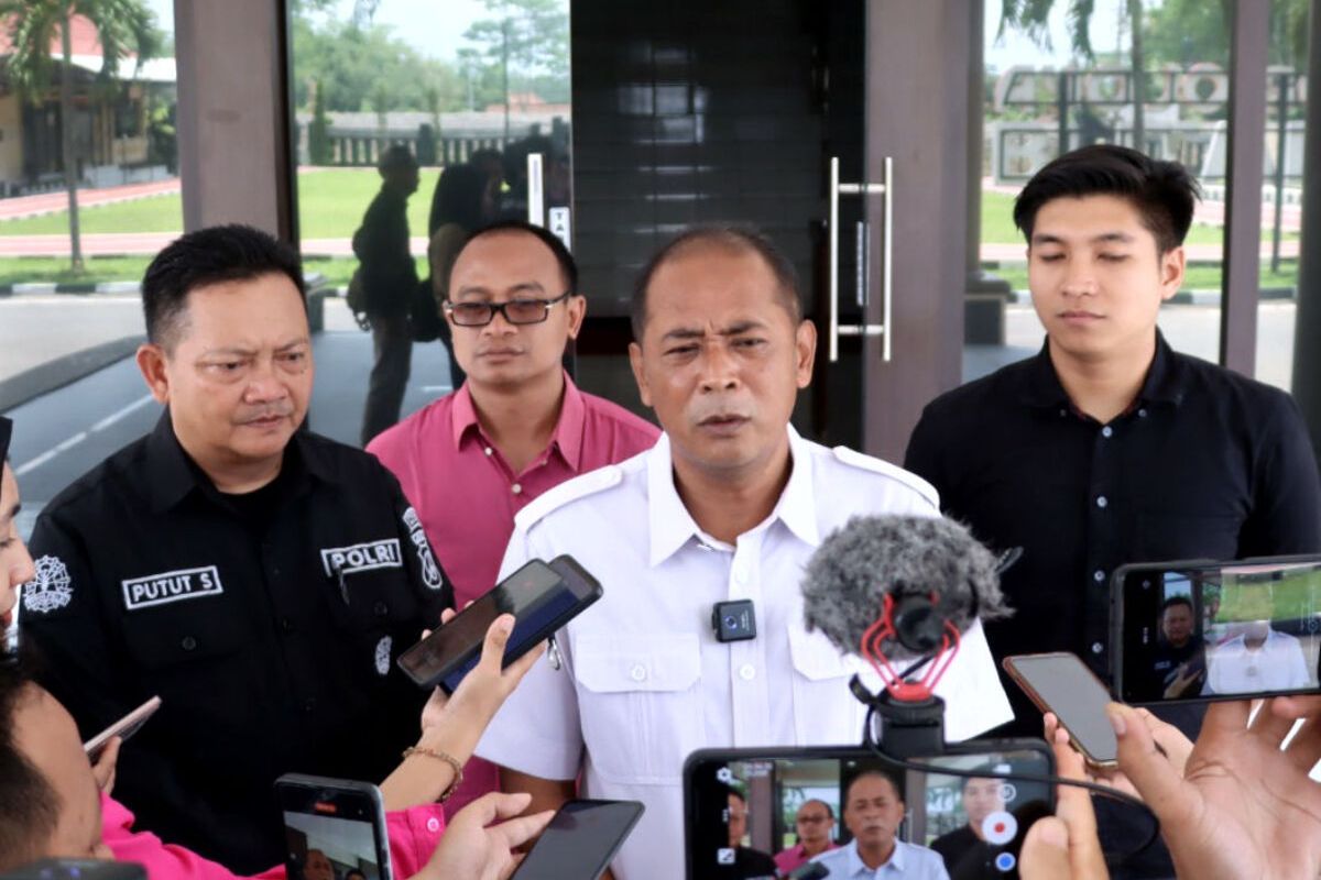 Polisi Buru Suami di Blitar yang Bacok Istri hingga Jari Tangan Putus