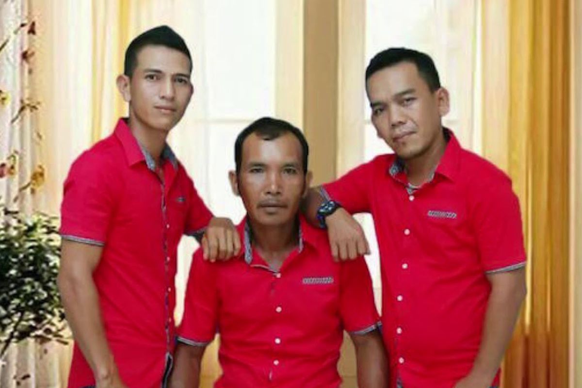 Lirik dan Chord Lagu Mardua Holong dari Omega Trio