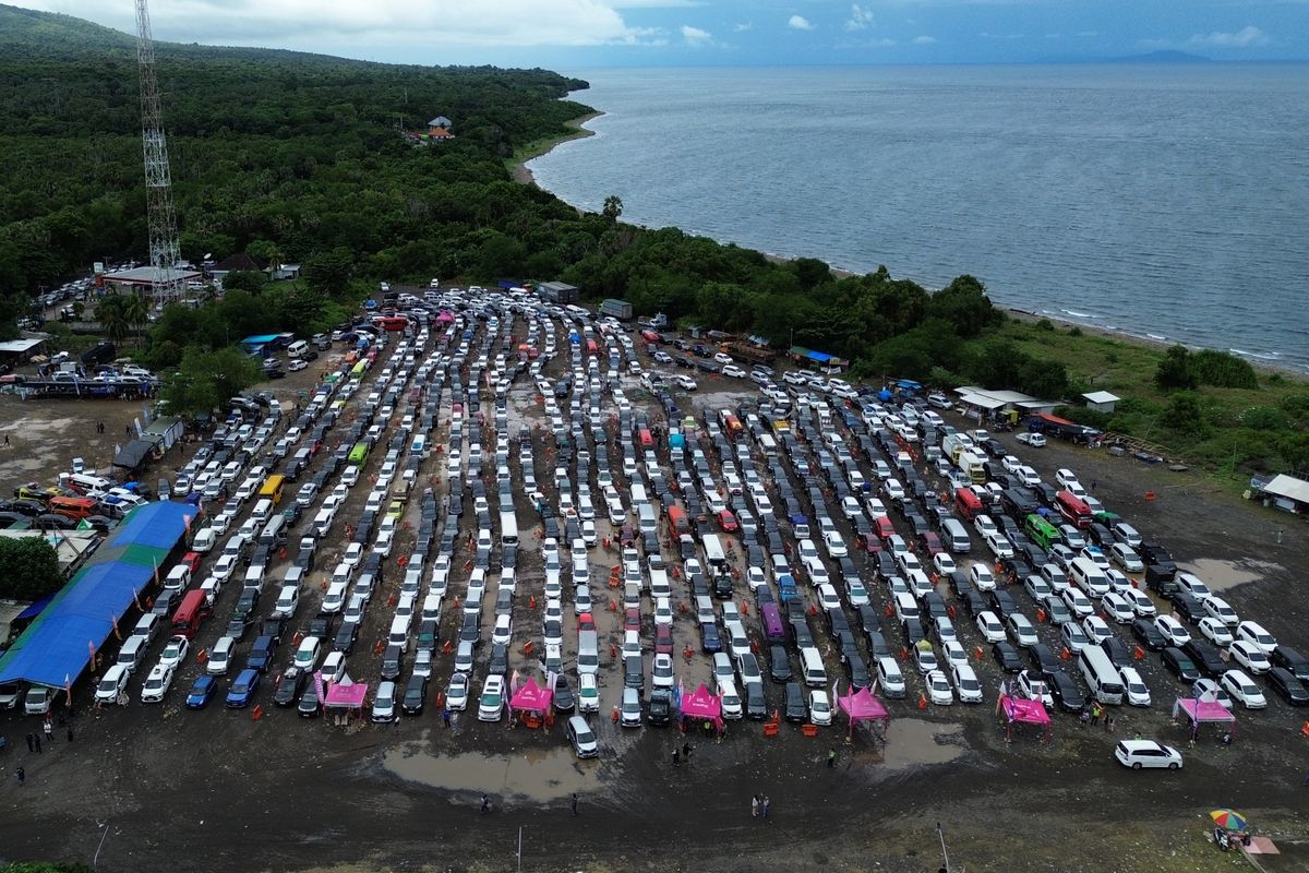 Menhub Dudy "Buka-bukaan" Penyebab Kemacetan Horor di Gilimanuk Bali ...