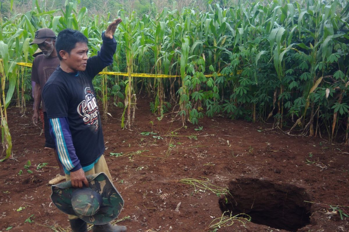 "Sinkhole" Sudah Sering Muncul di Sekitar Ladang Sujoko