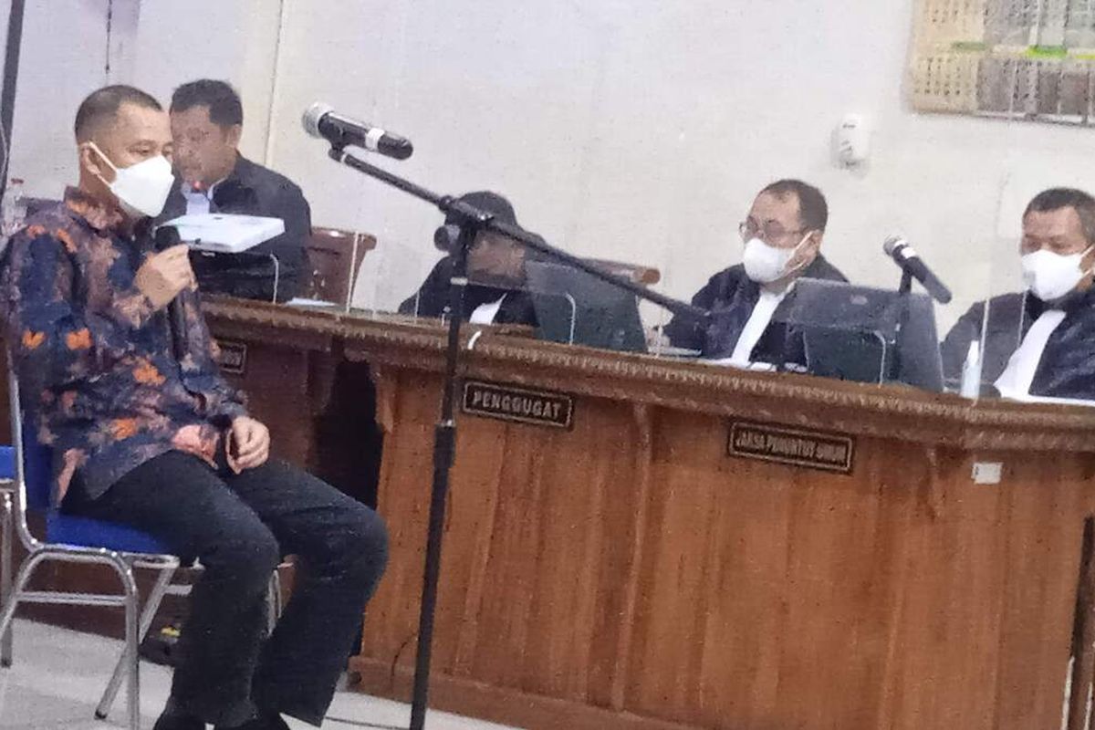 Sidang Penyuap Rektor Unila, Hakim Tegur Jaksa KPK: Pertanyaan Tak ...