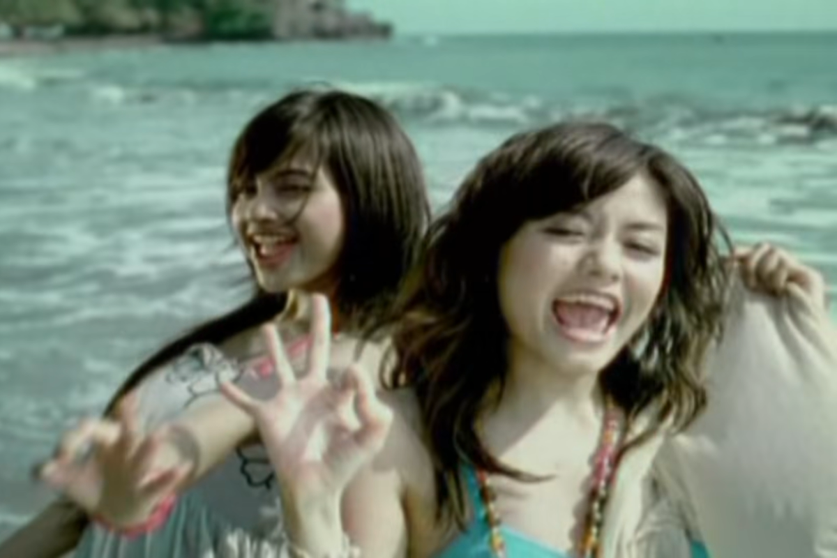 Lirik dan Chord Lagu Cinta Aku Gila - T2