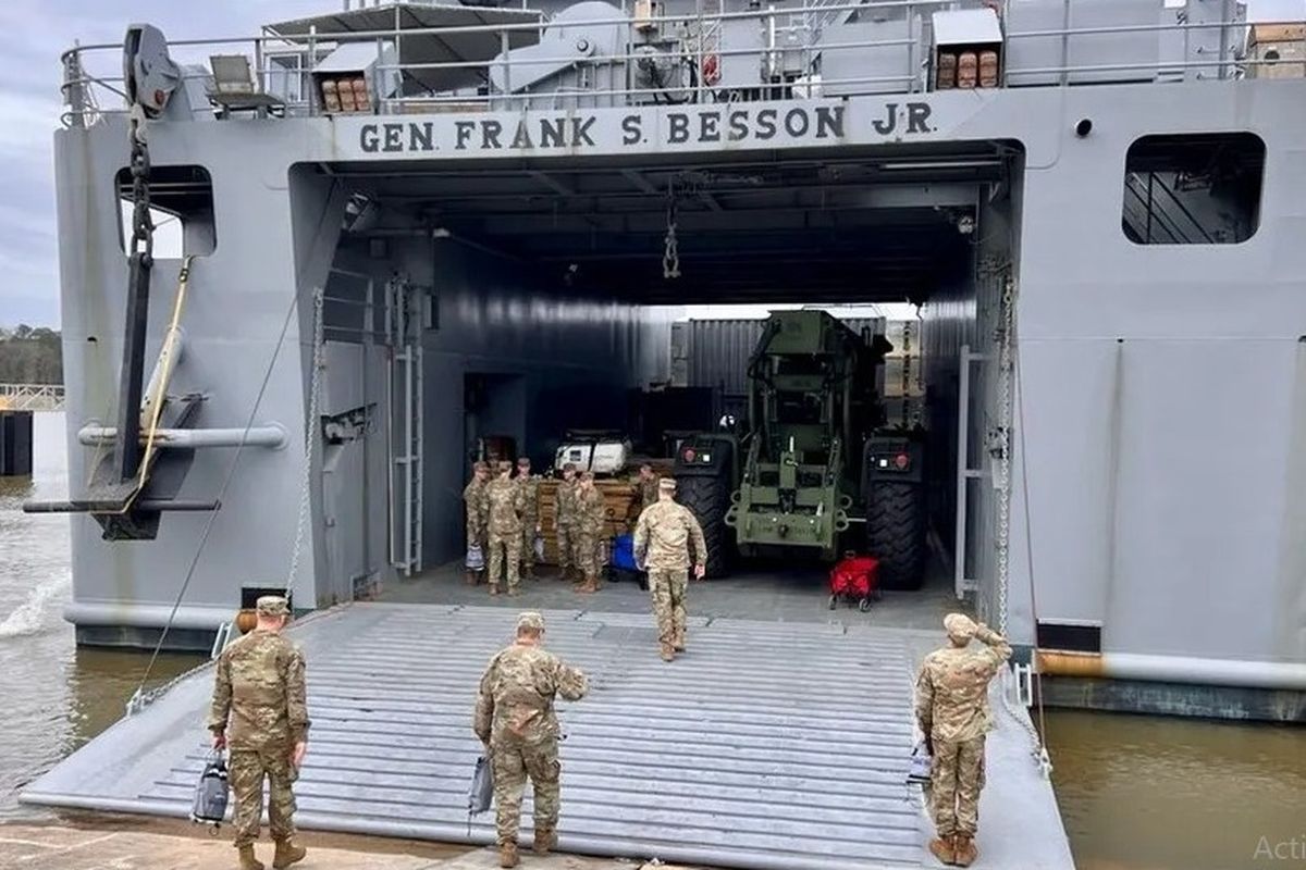 Kapal Militer AS Bangun Pelabuhan Terapung di Lepas Pantai Gaza