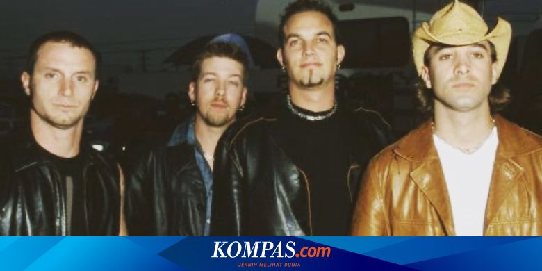 Lirik dan Chord Lagu Rain – Creed