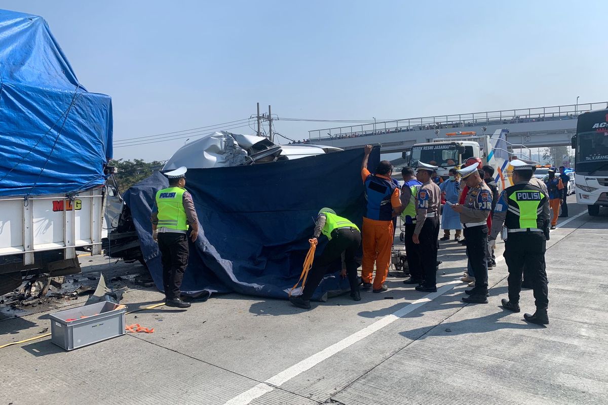 Kecelakaan Maut di Tol Malang-Pandaan, Sopir Hiace Jadi Tersangka