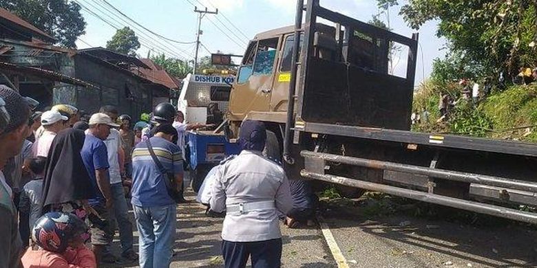 Berita Terkini Harian Kecelakaan Panyalaian Terbaru Hari Ini - Kompas.com