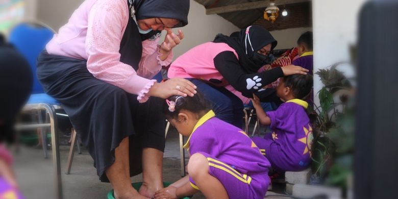 Berita Harian Hari Ibu 2021 Terbaru Hari Ini - Kompas.com
