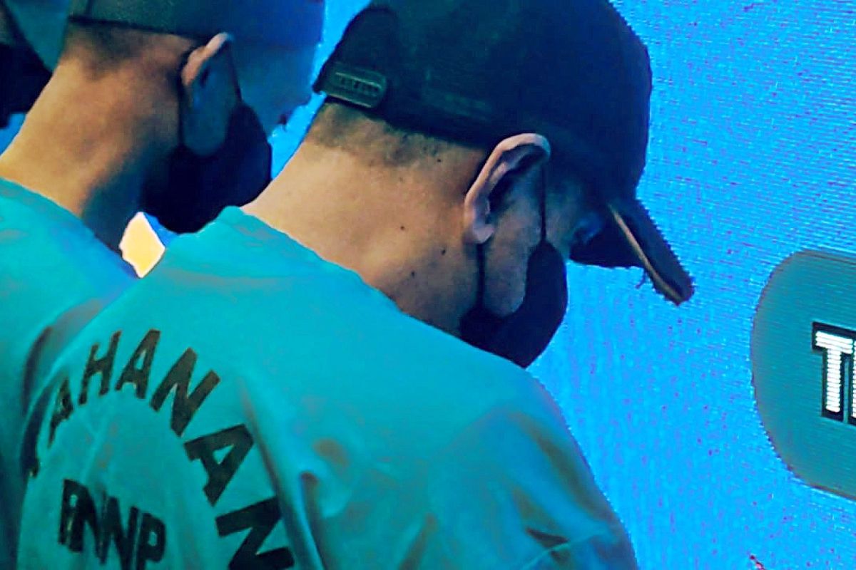 Pegawai Honorer di Ternate Ditangkap Saat Ambil Sabu di Kantor Jasa Ekspedisi