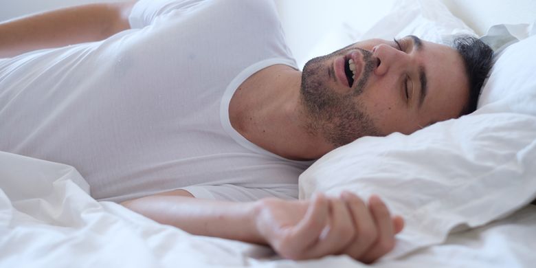 Mendengkur atau Mengorok Tidak Boleh Disepelekan, Ini Akibatnya