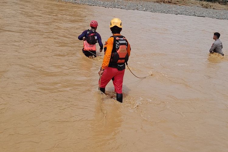 Tim Sar Gabungan Kembali Temukan Jasad Korban Banjir Bandang Luwu