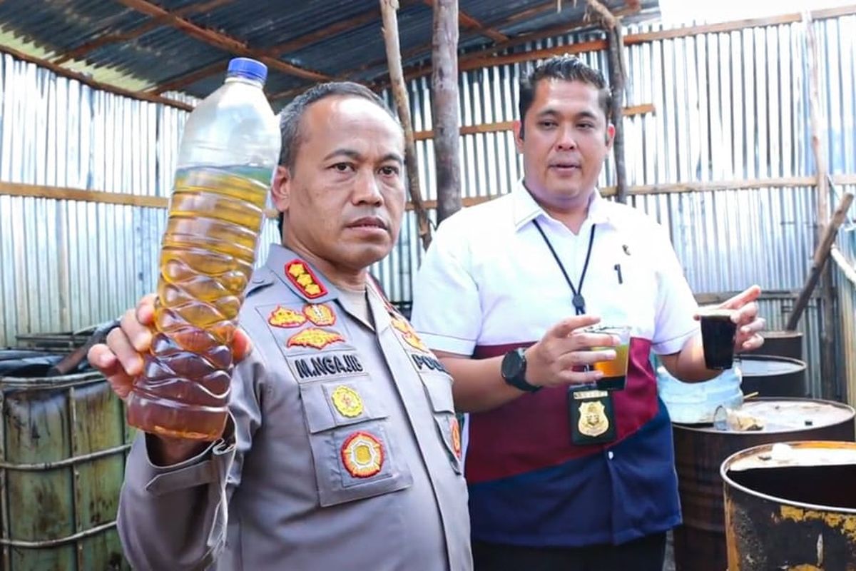 Gudang Solar Oplosan di Palembang Digerebek, 4 Pelaku Tertangkap