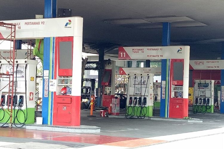 Satu Pompa di SPBU MT Haryono Hangus dalam Kebakaran Semalam