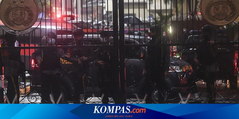 Kasus Zakiah Aini, Saat Teroris Wanita Dapat Peran Lebih Besar di ...