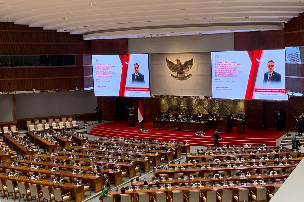 DPR Gelar Rapat Paripurna, 88 Anggota Hadir, 203 Izin