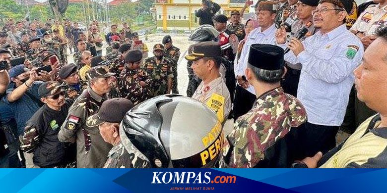 Duduk Perkara Logo Gus Irsyad Dicoret di Cup Kopi Acara Bupati Pasuruan
