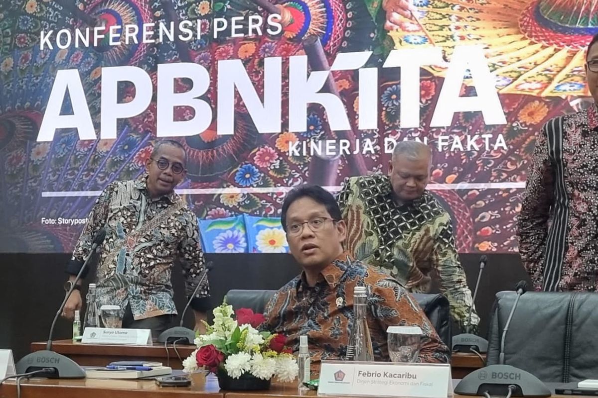 BGN Kembalikan Rp 70 Triliun Dana MBG ke Pemerintah, Menkeu Purbaya ...