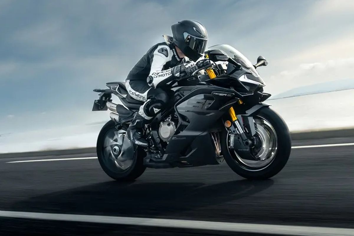 CFMoto Luncurkan Motor Sport 750SR-S, Mesin 750cc Terbaru