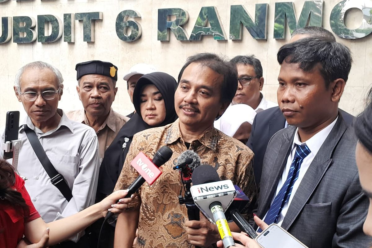 Roy Suryo Pilih Bungkam Saat Diperiksa soal Ijazah Palsu Jokowi, Kenapa?