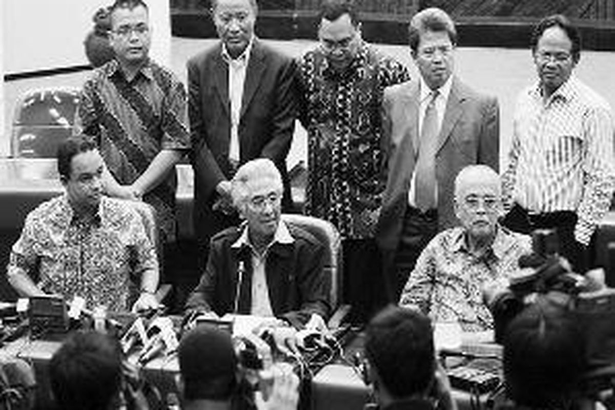 Jaksa Agung Bantah Rekayasa Kriminalisasi Bibit dan Chandra