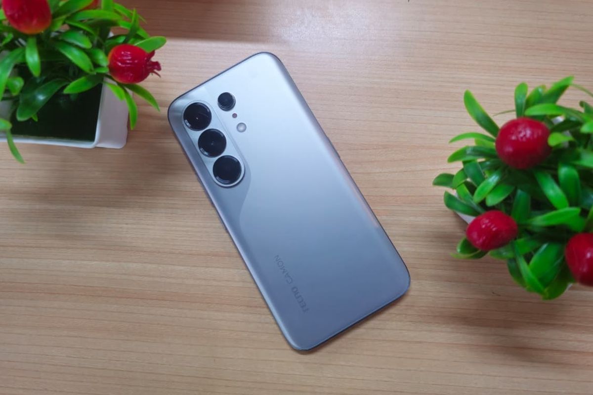 Hands-on Tecno Camon 50 Pro 5G, HP Mid-range yang Enteng dan Elegan