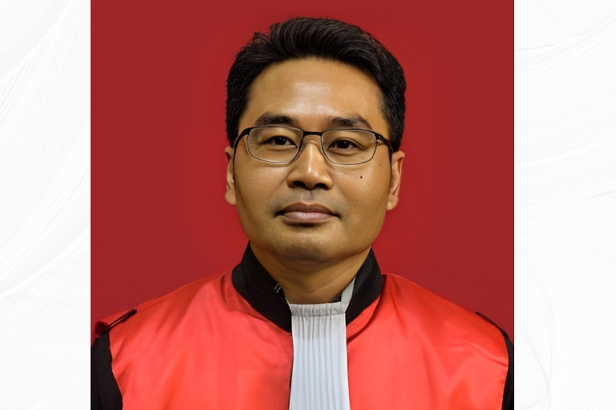 Profil Eman Sulaeman, Hakim PN Bandung yang Batalkan Status Tersangka ...