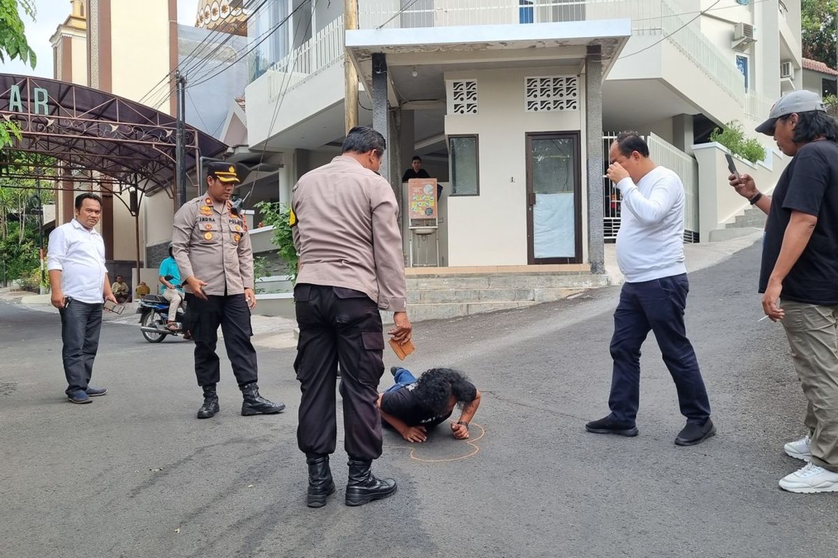 Mayat Penuh Luka yang Dibuang di Jalan Mugas Dalam Semarang Ternyata Sopir Taksi Online