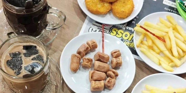 Berdayakan Tetangga, Muzayin Buka Kafe Kopi Joss hingga Beromzet Rp20 ...