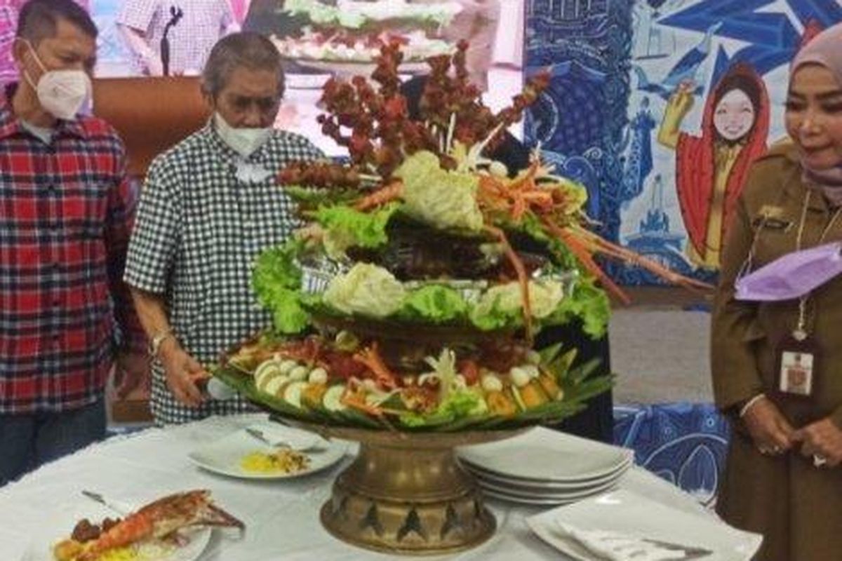 Nasi Astakona, Tumpeng Khas Banjar yang Pernah Pecahkan Rekor MURI