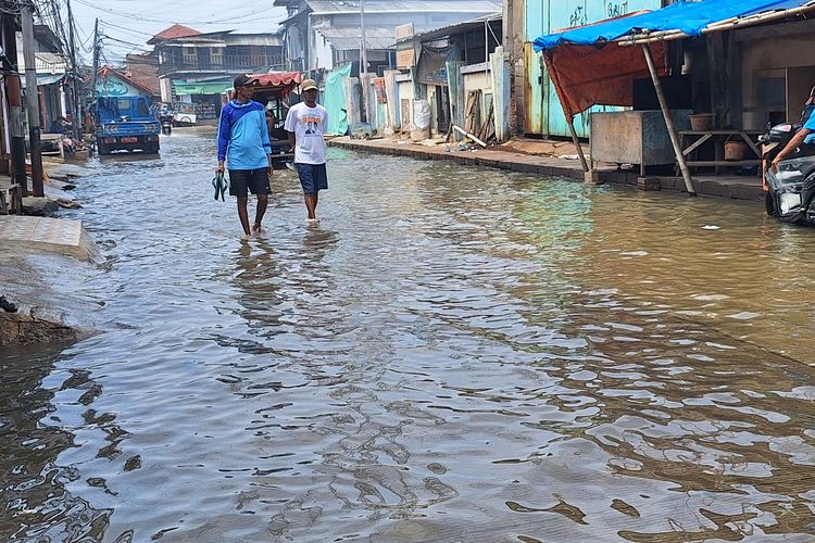 Wilayah Muara Angke Jakut Kembali Terendam Banjir Rob Siang Ini