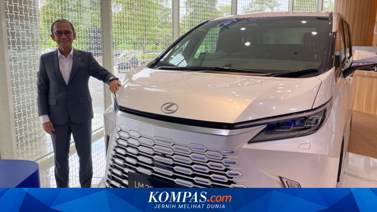 Lexus Sebut Surabaya Jadi Pusat Mobil Mewah Kedua di Indonesia