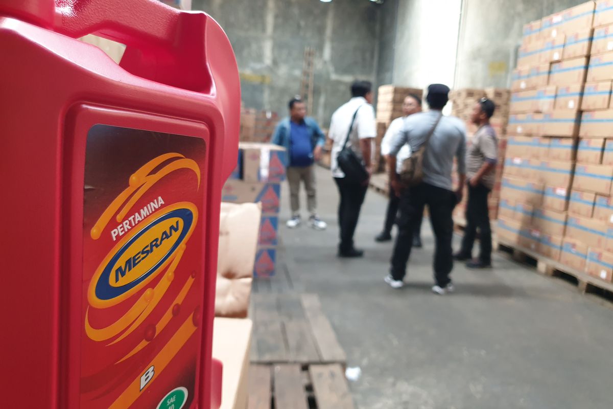 3 Gudang Oli Palsu di Deli Serdang Digerebek, 4 Pekerja Ditangkap, 250.000 Botol Disita