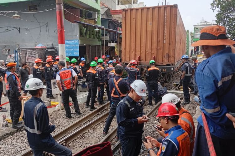 Berita Terkini Harian Surabaya Pasar Turi Terbaru Hari Ini - Kompas.com