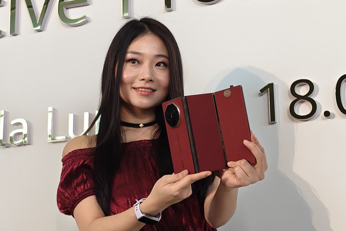 HP Huawei Mate XT Ultimate Dibanderol Rp 53 Juta di Indonesia