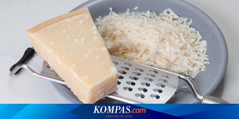 Cara Mudah Parut Keju Parmesan dengan Blender, Kurang dari 1 Menit
