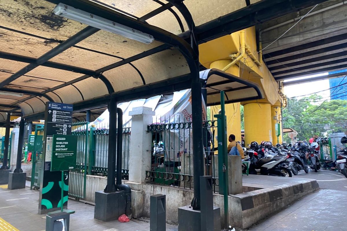 Takut Kena Sweeping, Ojol di Jakpus Lepas Atribut Saat Narik