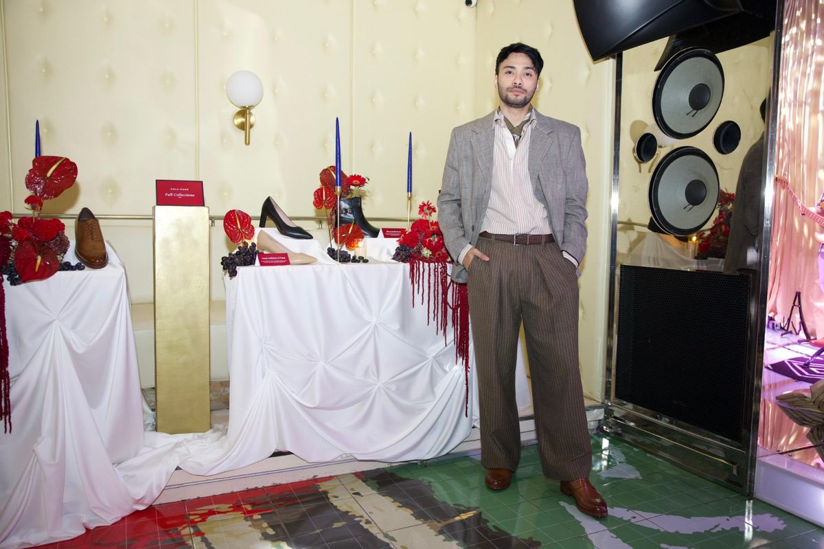 Refal Hady Pakai Loafers untuk Kegiatan Sehari-hari, Rapi dan Formal