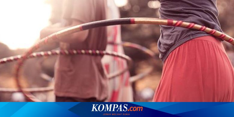 Hari Ini dalam Sejarah, Permainan "Hula Hoop" Mendapatkan Paten