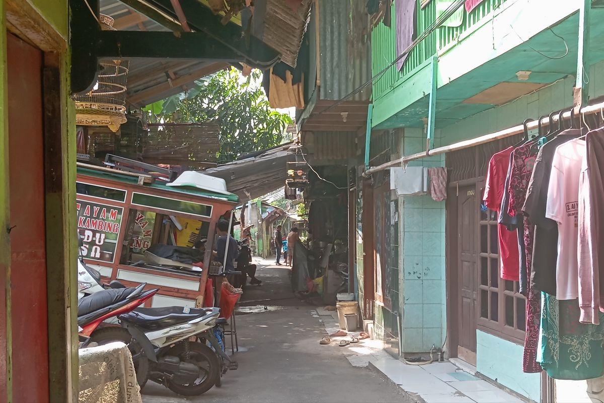 Warga RW 08 Kalipasir Khawatir Sulit Dapat Kerja Usai Dilabeli Zona ...