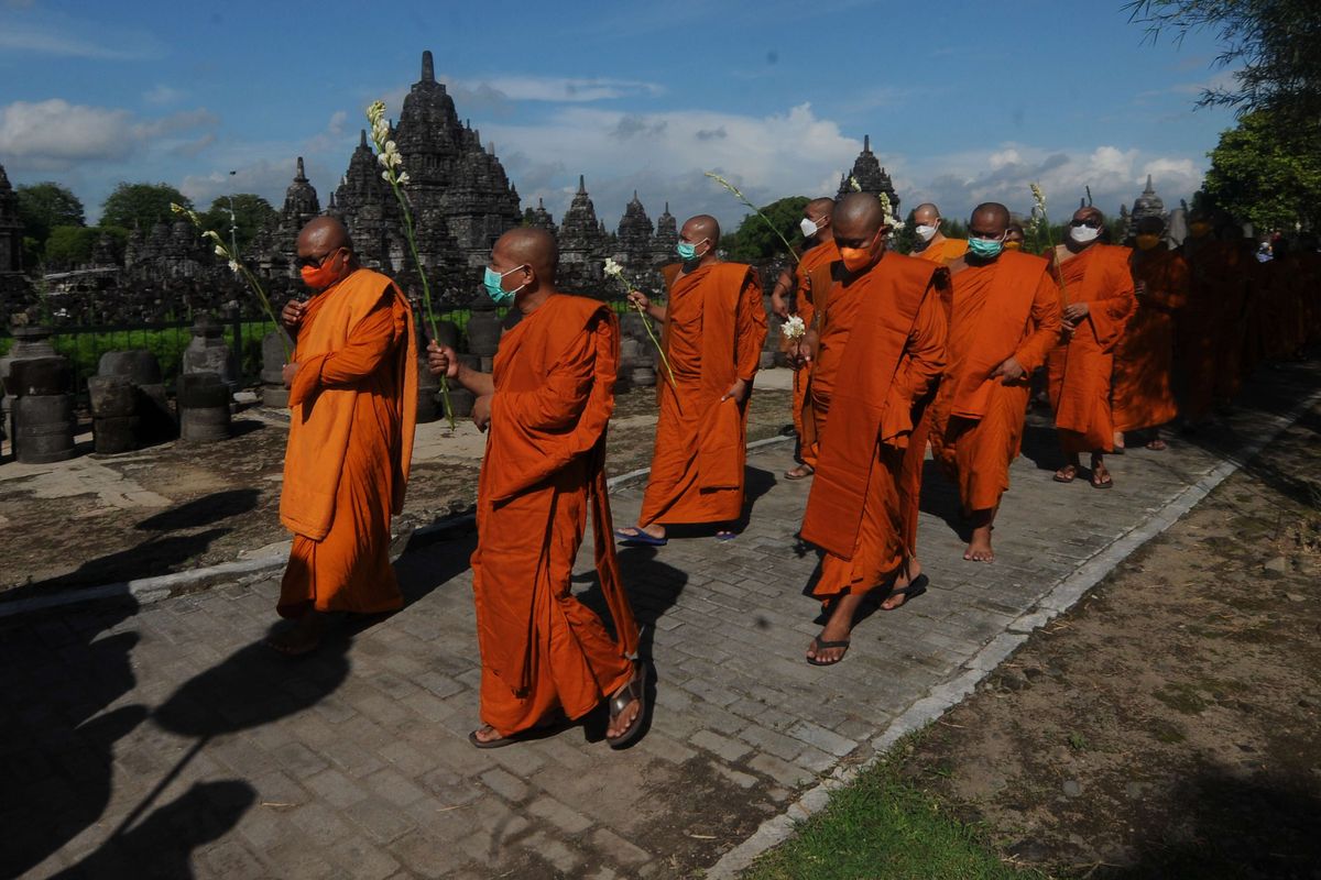 Agama Buddha Perayaan HUT Ke 20 Agama Buddha I Kuan Tao Indonesia