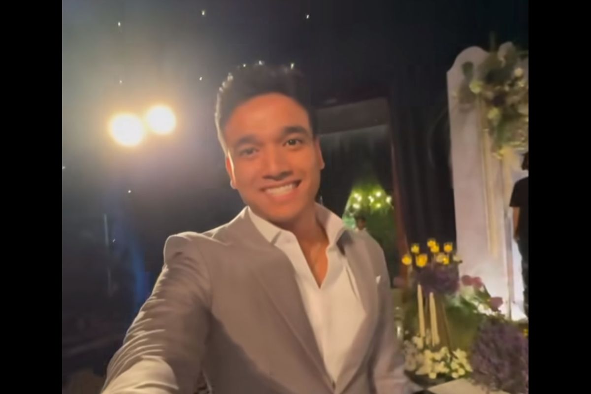 Ketika Fadly Faisal Datang Sendiri ke Resepsi Pernikahan Aaliyah Massaid dan Thariq Halilintar...