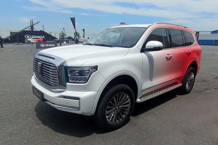 Foto : Spesifikasi Lengkap GWM Tank 500 Hi4-Z