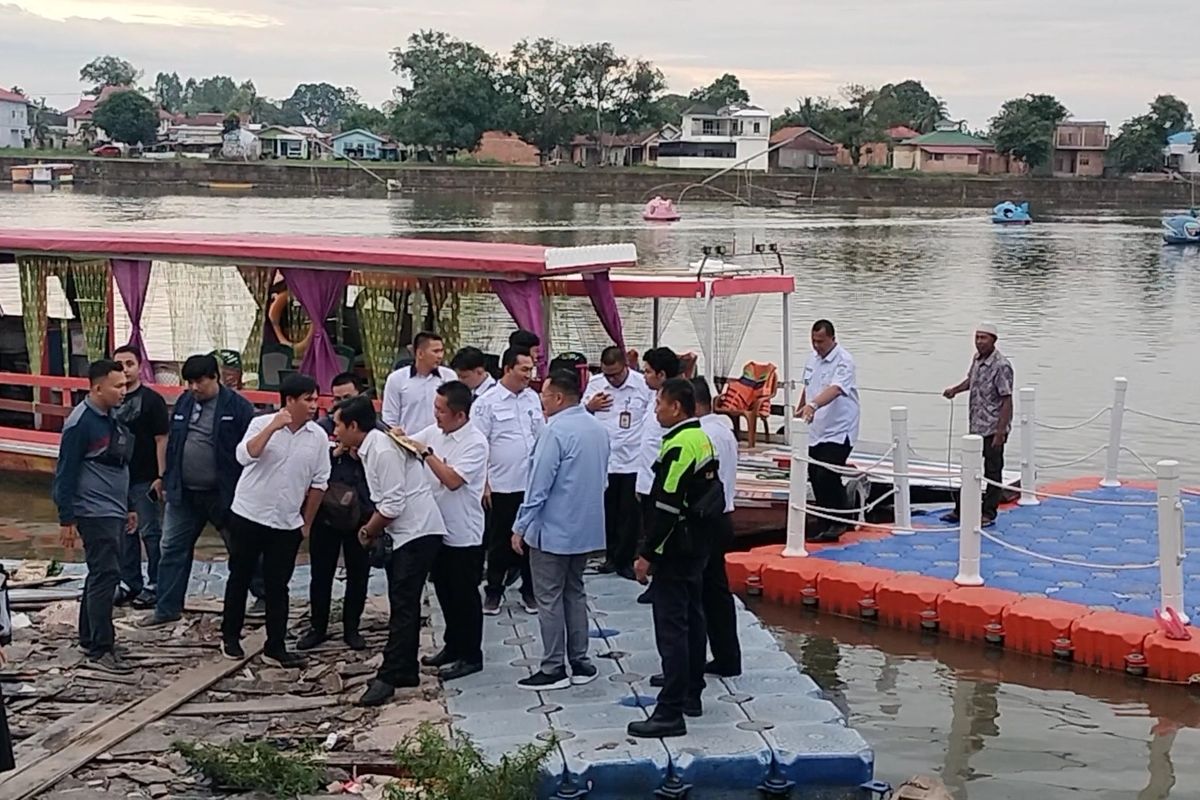 Wisata Dermaga Apung, Harapan Baru Warga Legok Jambi