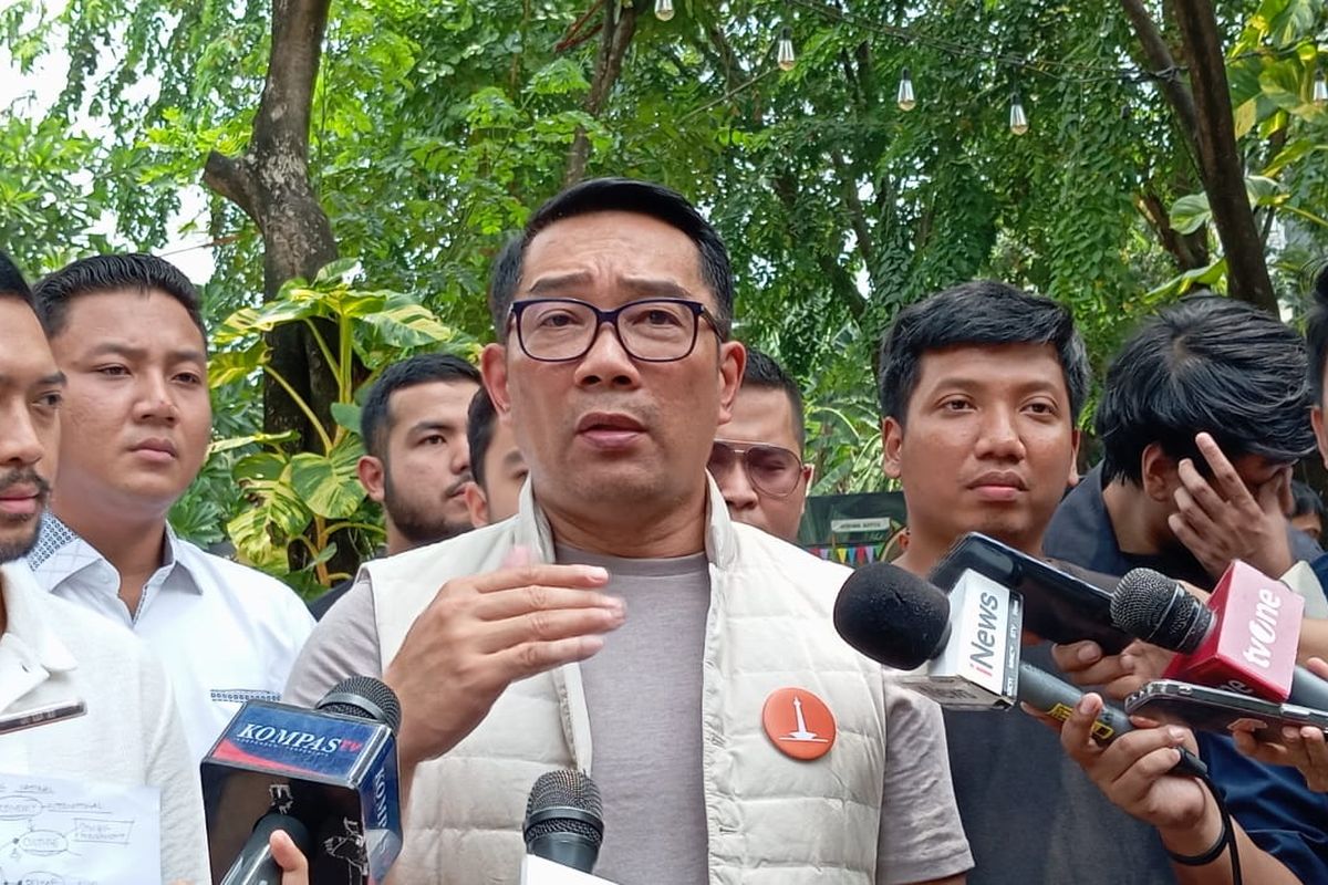 Riza Patria Jadi Wamen, Ridwan Kamil: Beliau Salah Satu Anak Bangsa ...