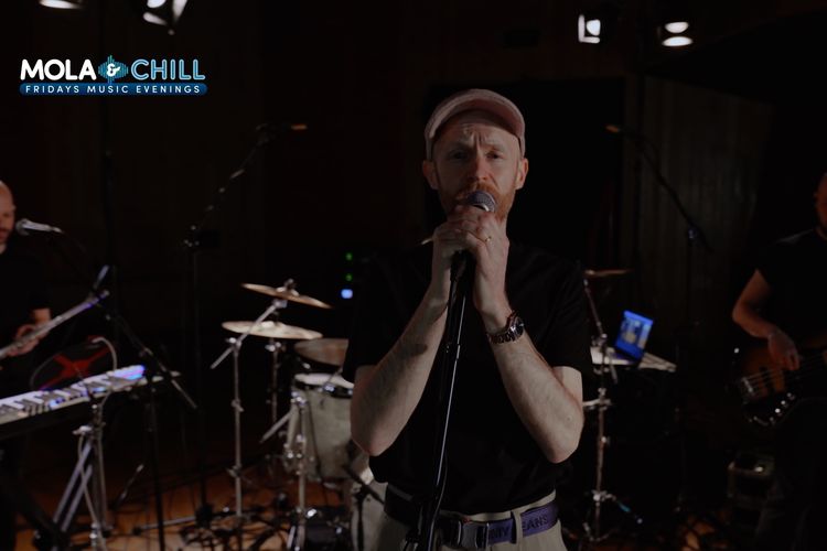 Hadirkan Hiburan Musik Berkualitas, Mola TV Ajak Prep Manggung di Acara ...