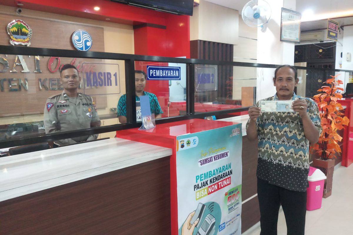 Inovasi Samsat Kebumen, Bayar Pajak Kendaraan Kini Bisa Malam Hari